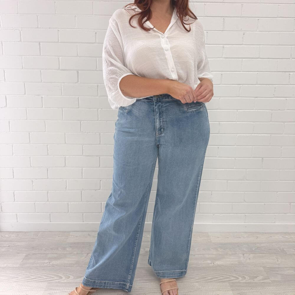 Mid & Plus Size Jeans | Sizes Up to 26 | Vine Apparel