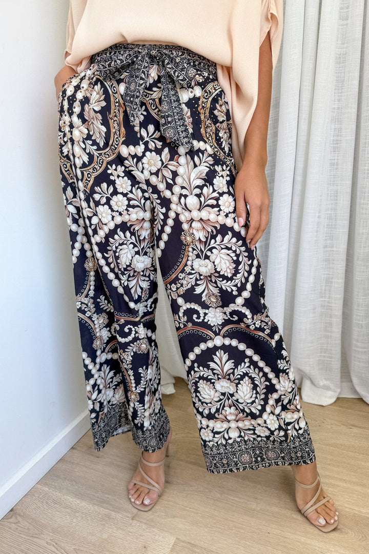 Returns | Vine Apparel Australia