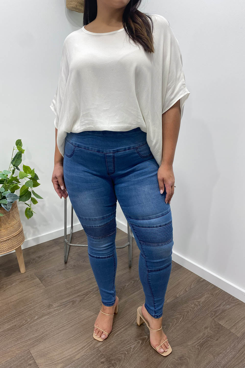 Panel Jeans – Vine Apparel